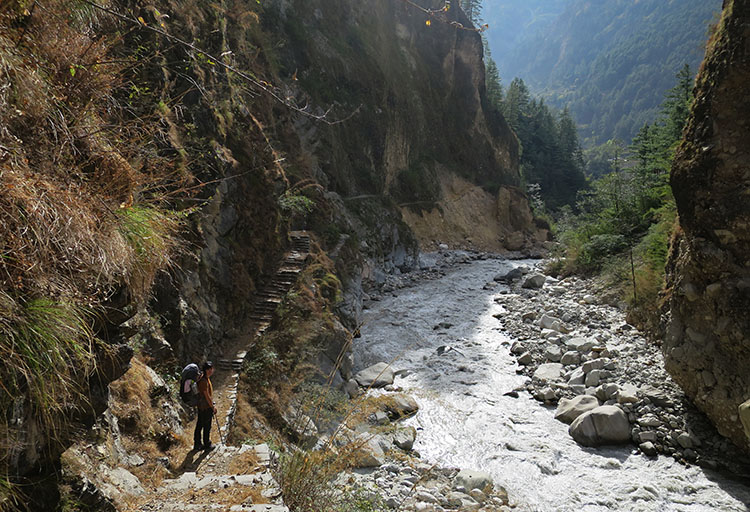 Annapurna Circuit: Kalopani - Dhana
